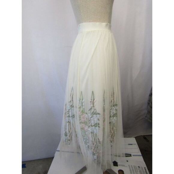 Moon Collection | Skirts | Moon Collection Los Angeles Sheer Pleated ...